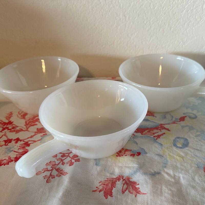 Milk Glass Bowls and Mugs - Etsy