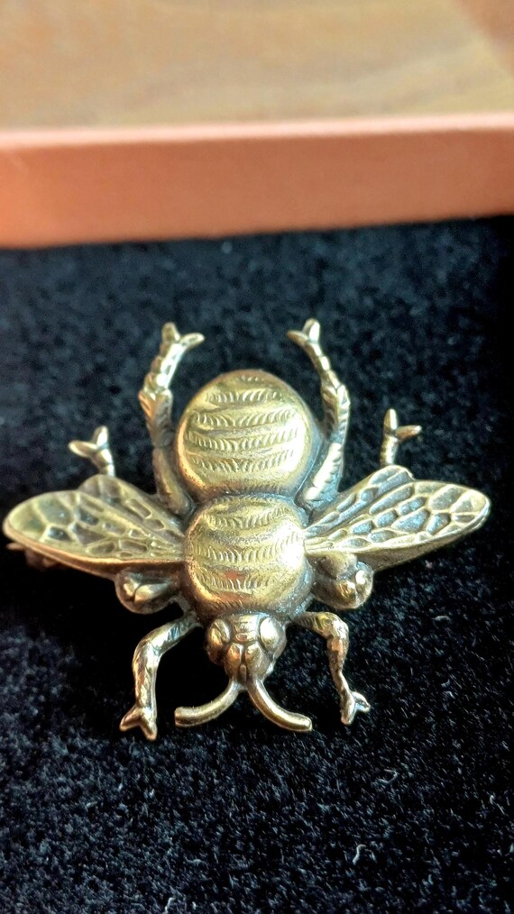 Vintage Joseff of Hollywood Bee Brooch: 1940s Gold To… - Gem
