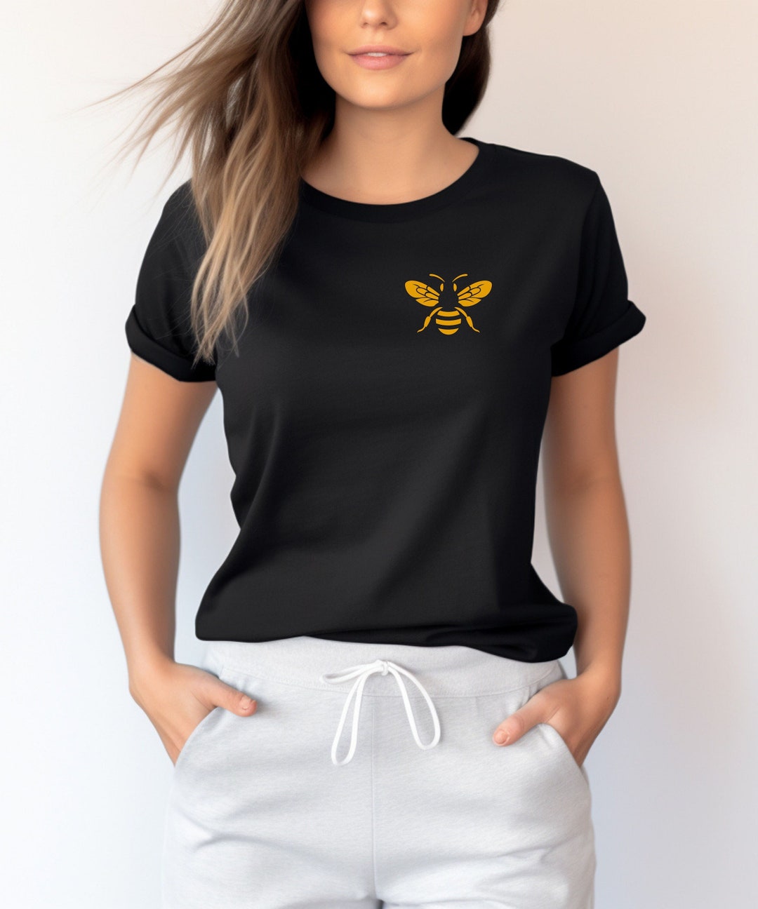 Love Bees Women Tshirts, Graphic T Shirt, Bee T-shirts, Cute Cool Artistic Classic Sayings usa ...