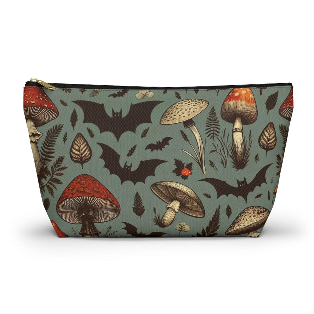 Bat Print Zipper Pencil Pouch, Goth Accessory, Dark Academia ...