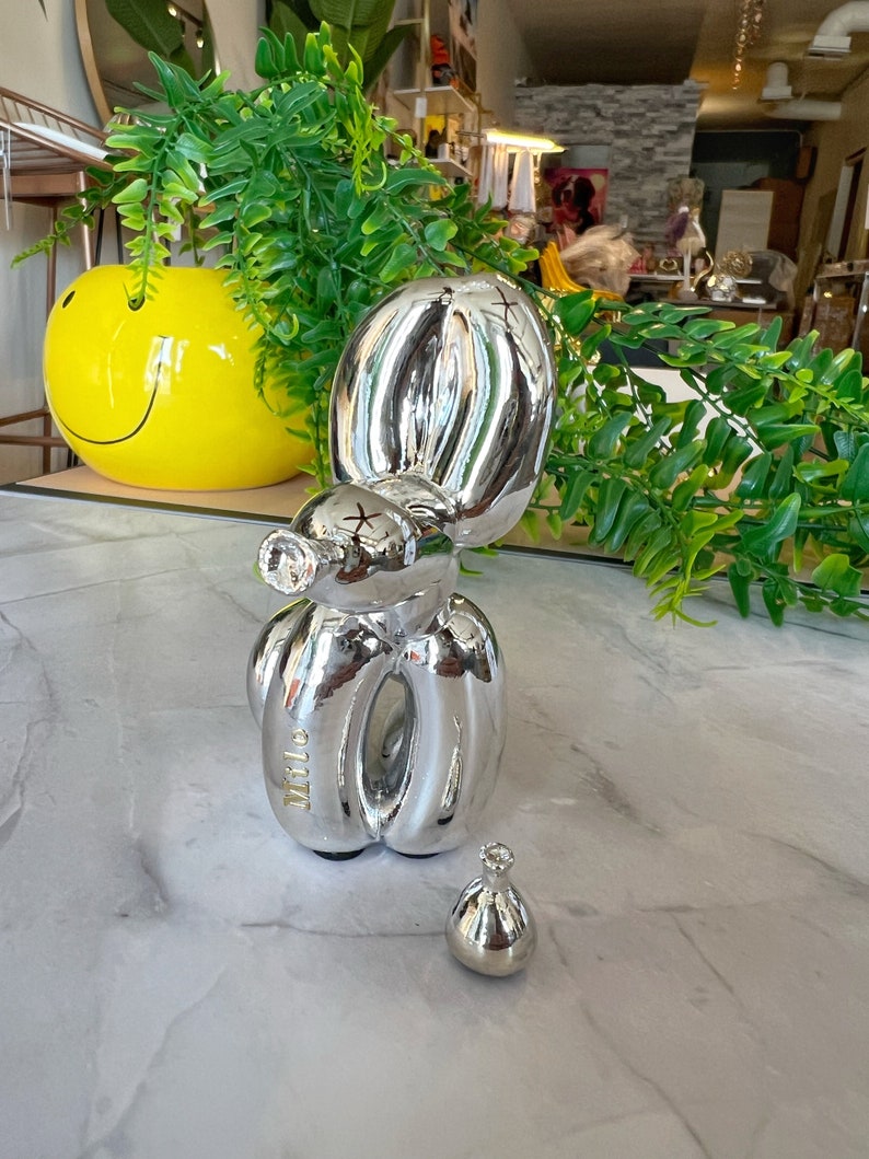 Customized Pooping Dog Sculpture, Black Baloon Dog Name Statue Home ...