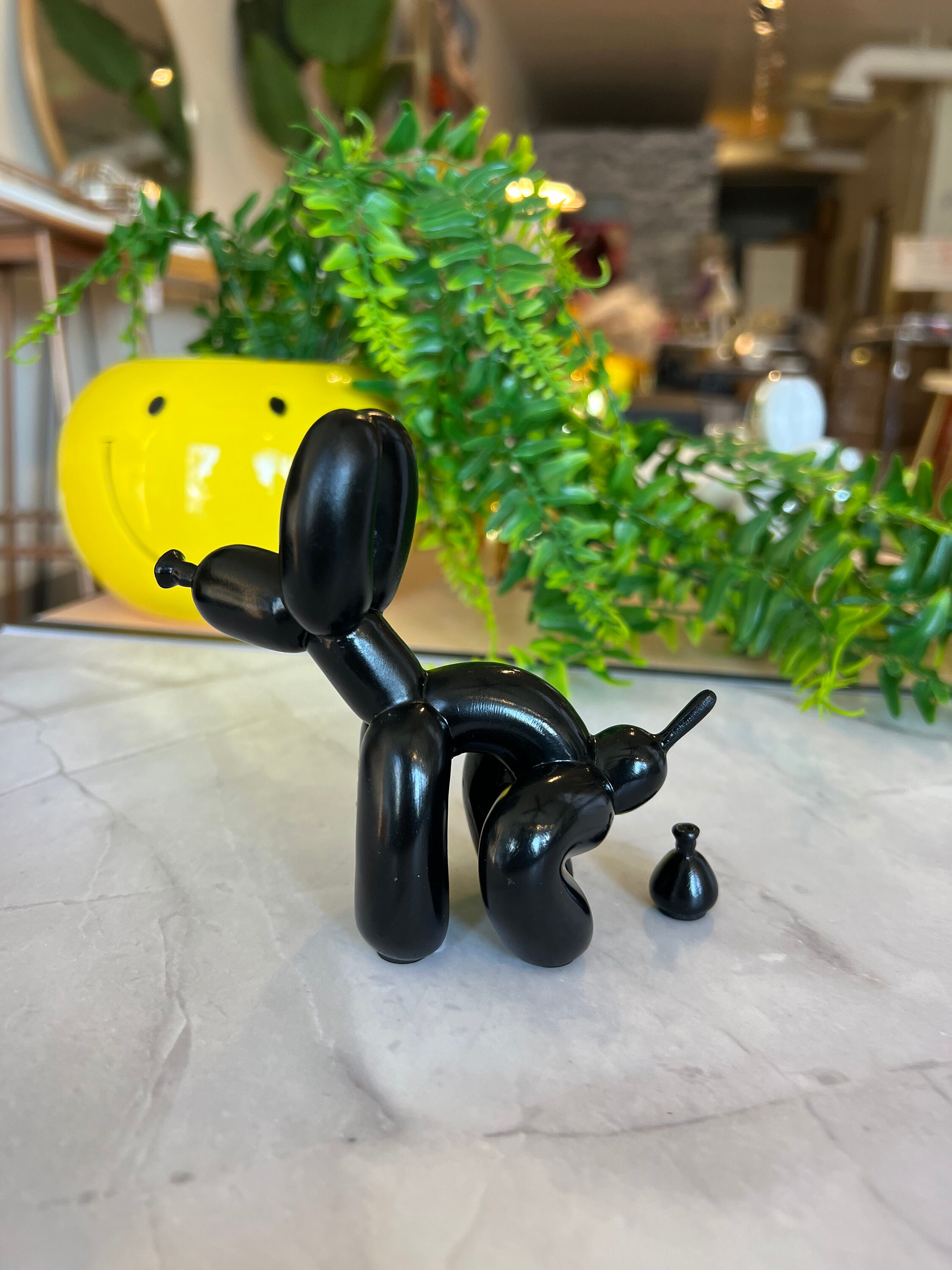 Customized Pooping Dog Sculpture, Black Baloon Dog Name Statue Home ...