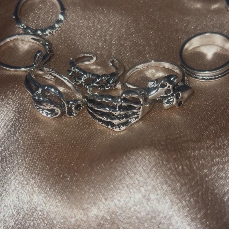 Small Skull Set - Etsy UK