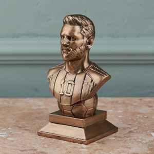 LIONEL LEO MESSI Bust - Statue Figurine Sculpture - Legendary Soccer ...