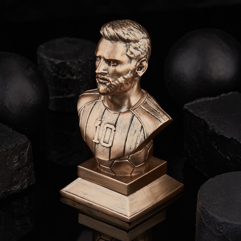 LIONEL MESSI BUST Statue Figurine Sculpture Legendary Soccer Player ...