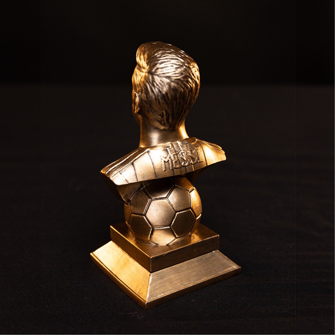 LIONEL LEO MESSI Bust - Statue Figurine Sculpture - Legendary Soccer ...