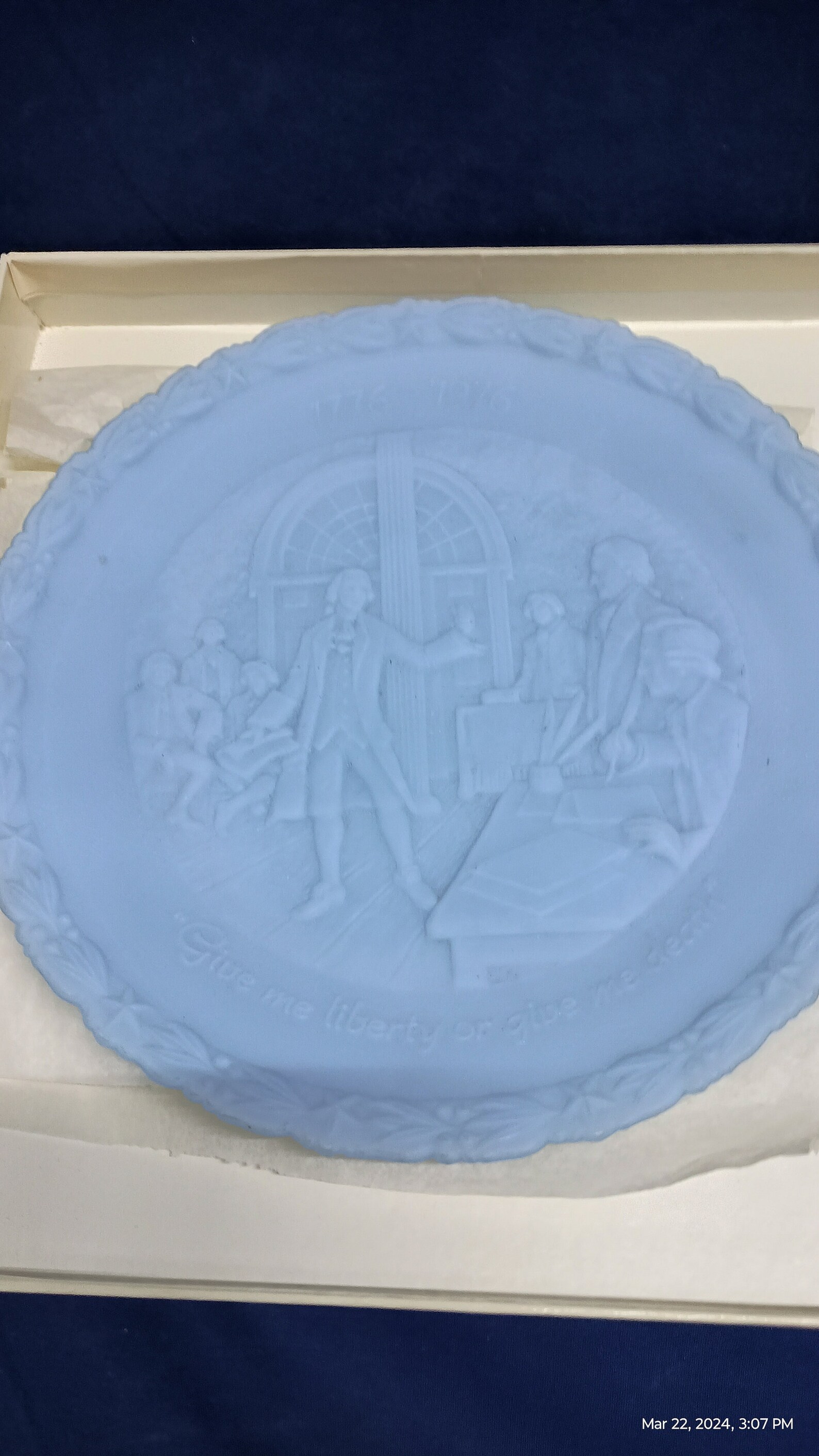 Fenton Glass Bicentennial Commemorative Plates Complete Set of 4 - Etsy