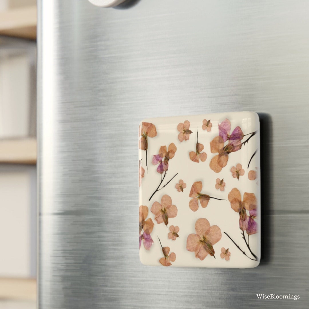 Pressed Flower Porcelain Magnet - Botanical Decor - Dried Wildflowers ...