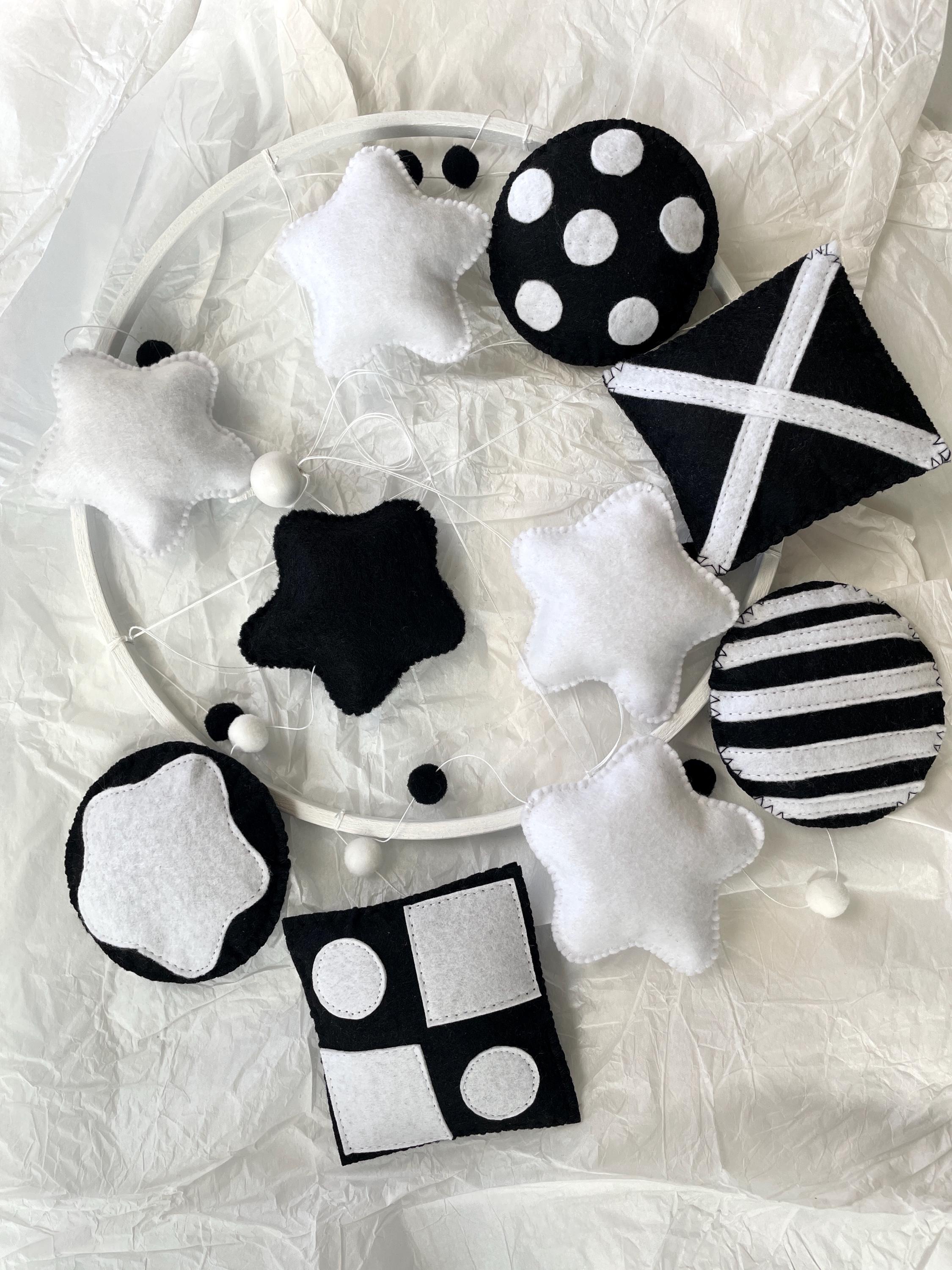 Small Montessori Baby Mobile: Black and White High Contrast Sensory Toy ...