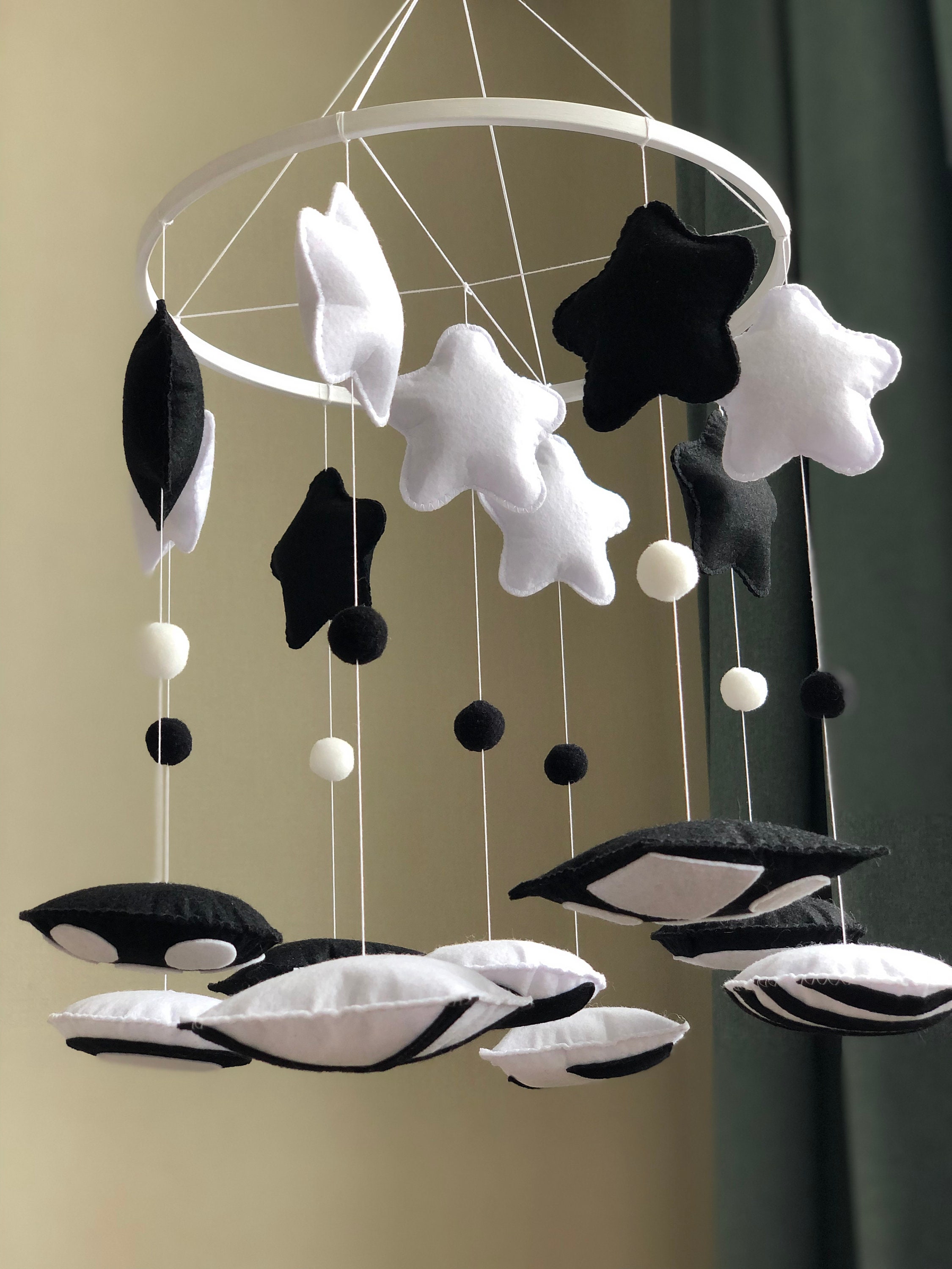 Black and White Monochrome Montessori Baby Mobile Developmental Toy for ...