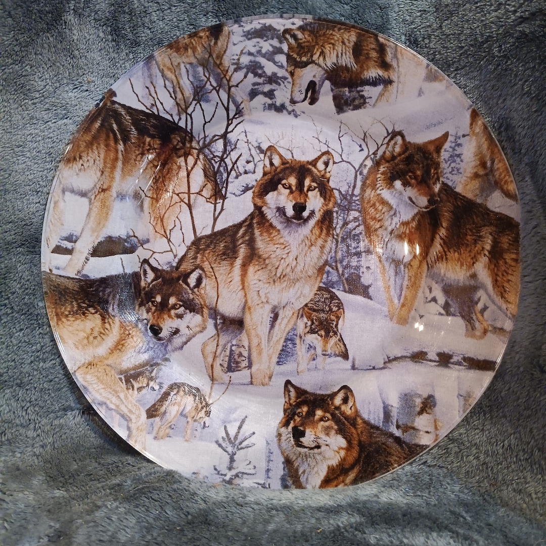 Vivid Glass Plate With Wolves in A Winter Forest Setting. Unique Soap ...