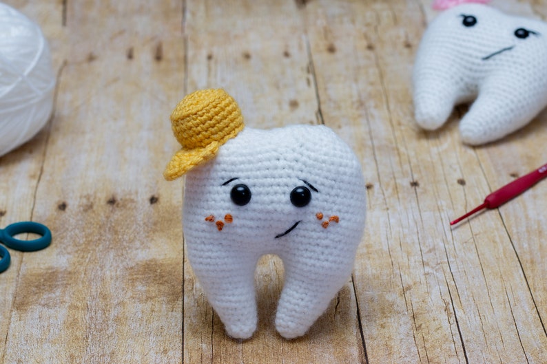 LOW-SEW Tooth Plushie Crochet Pattern - Etsy