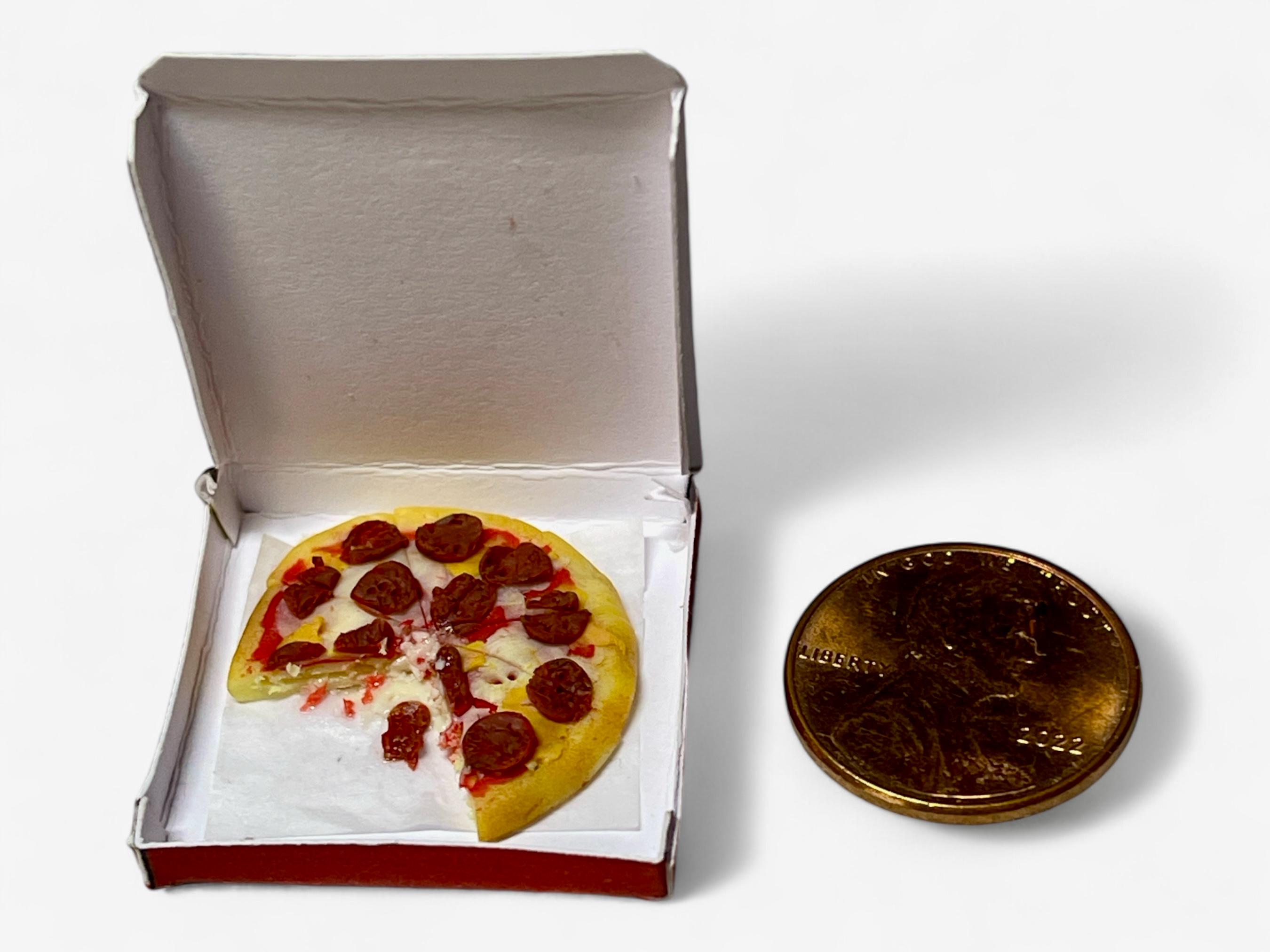 Miniature Dollhouse Pepperoni Pizza Party 1:12 Scale - Etsy