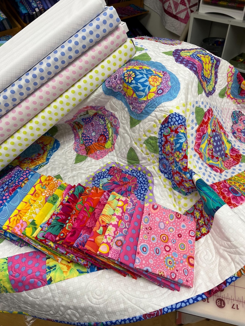 French Roses Quilt Kit in Kaffe Fassett Fabrics - Etsy