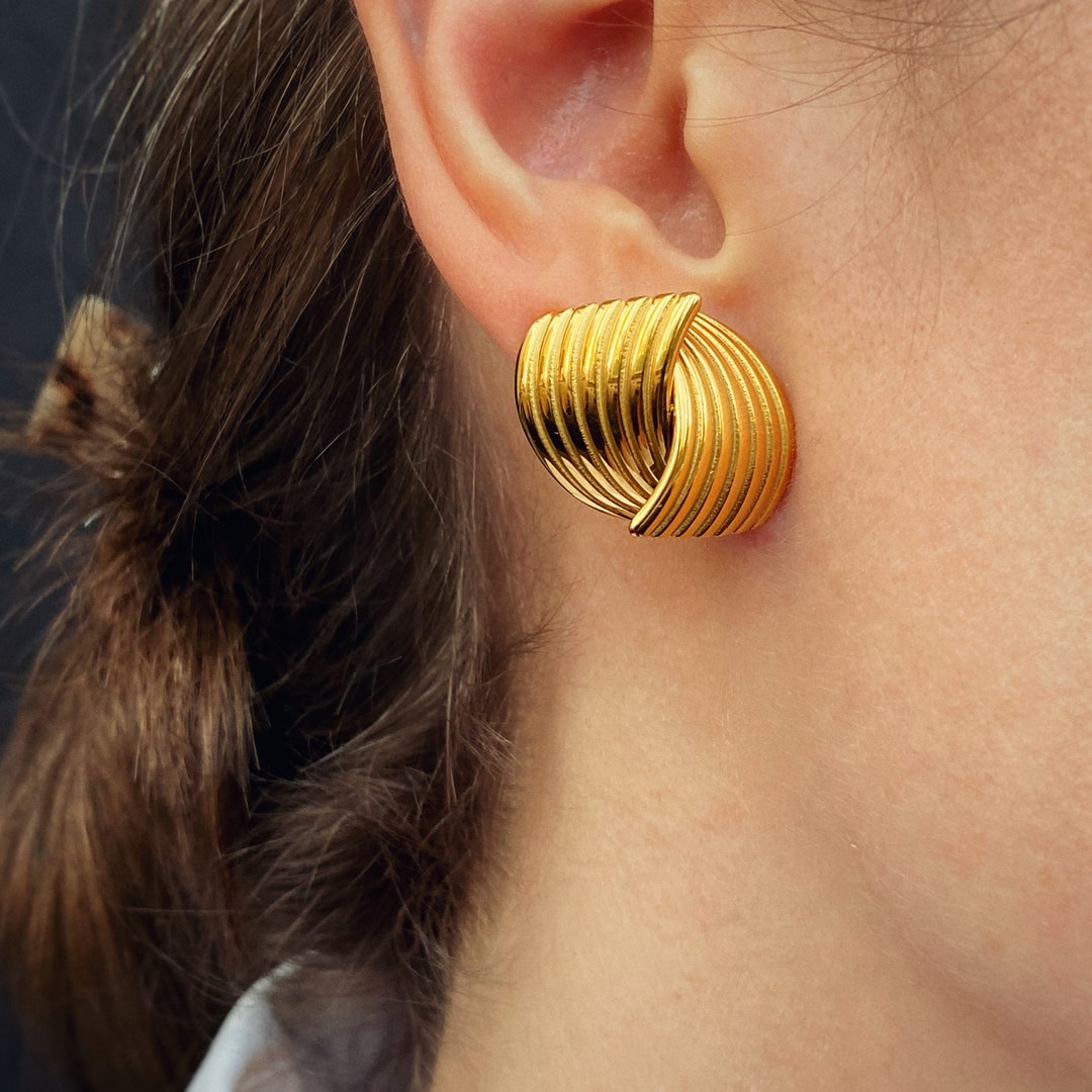 Vintage Style Earrings/ Old Money Earrings/ Gold Silver Earrings ...