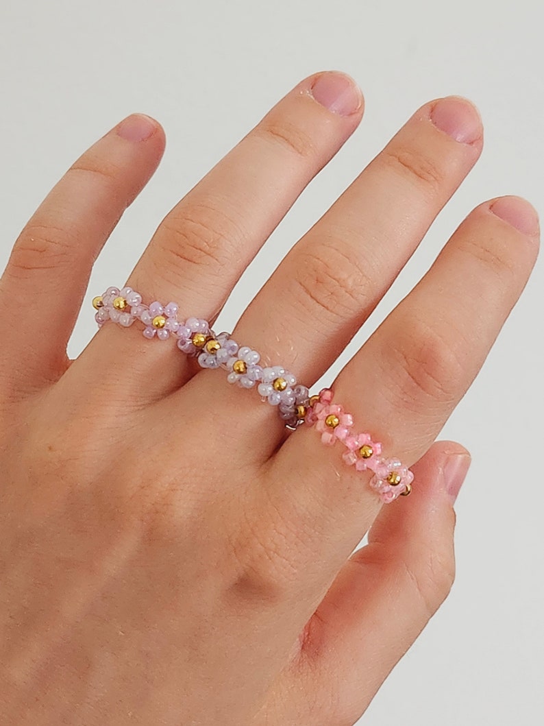 Beaded Daisy Ring, Seed Bead Flower Ring, Friendship Rings, Daisy Chain ...