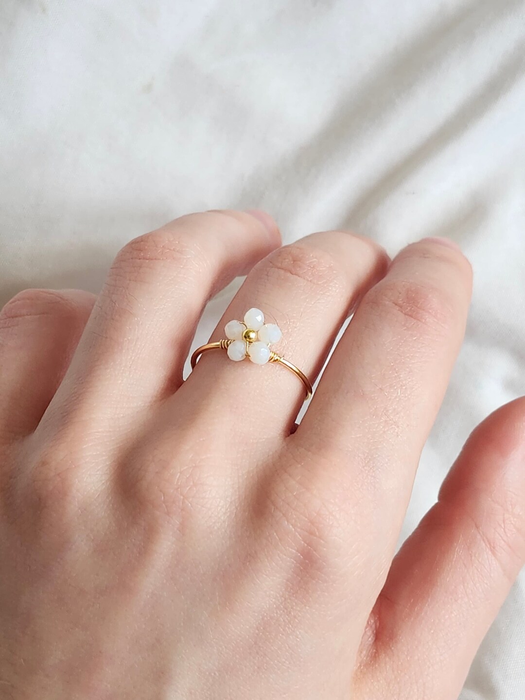 Crystal Daisy Flower Beaded Ring, Adjustable Daisy Wire Ring, Stacking ...