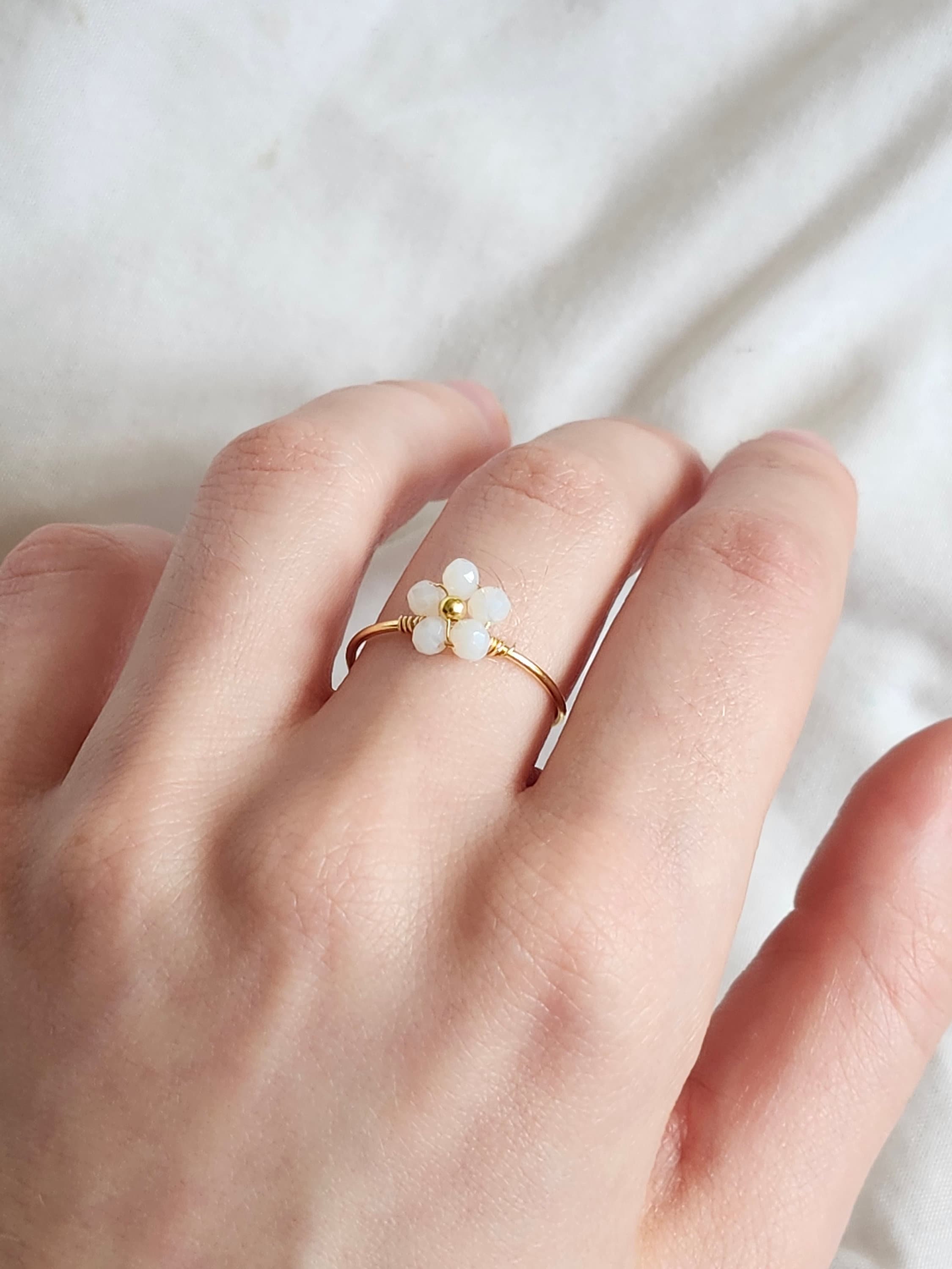 Crystal Daisy Flower Beaded Ring, Adjustable Daisy Wire Ring, Stacking ...