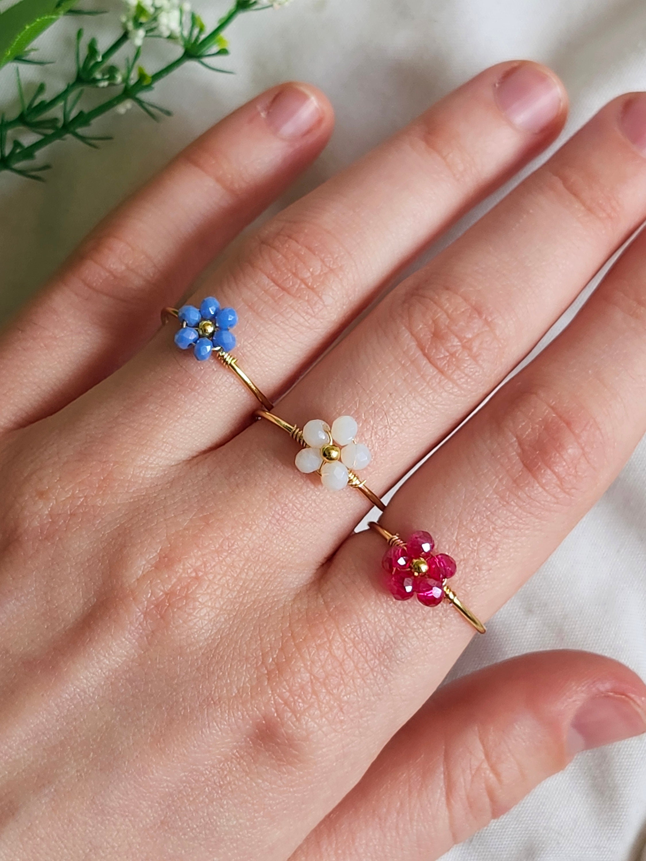 Crystal Daisy Flower Beaded Ring, Adjustable Daisy Wire Ring, Stacking ...