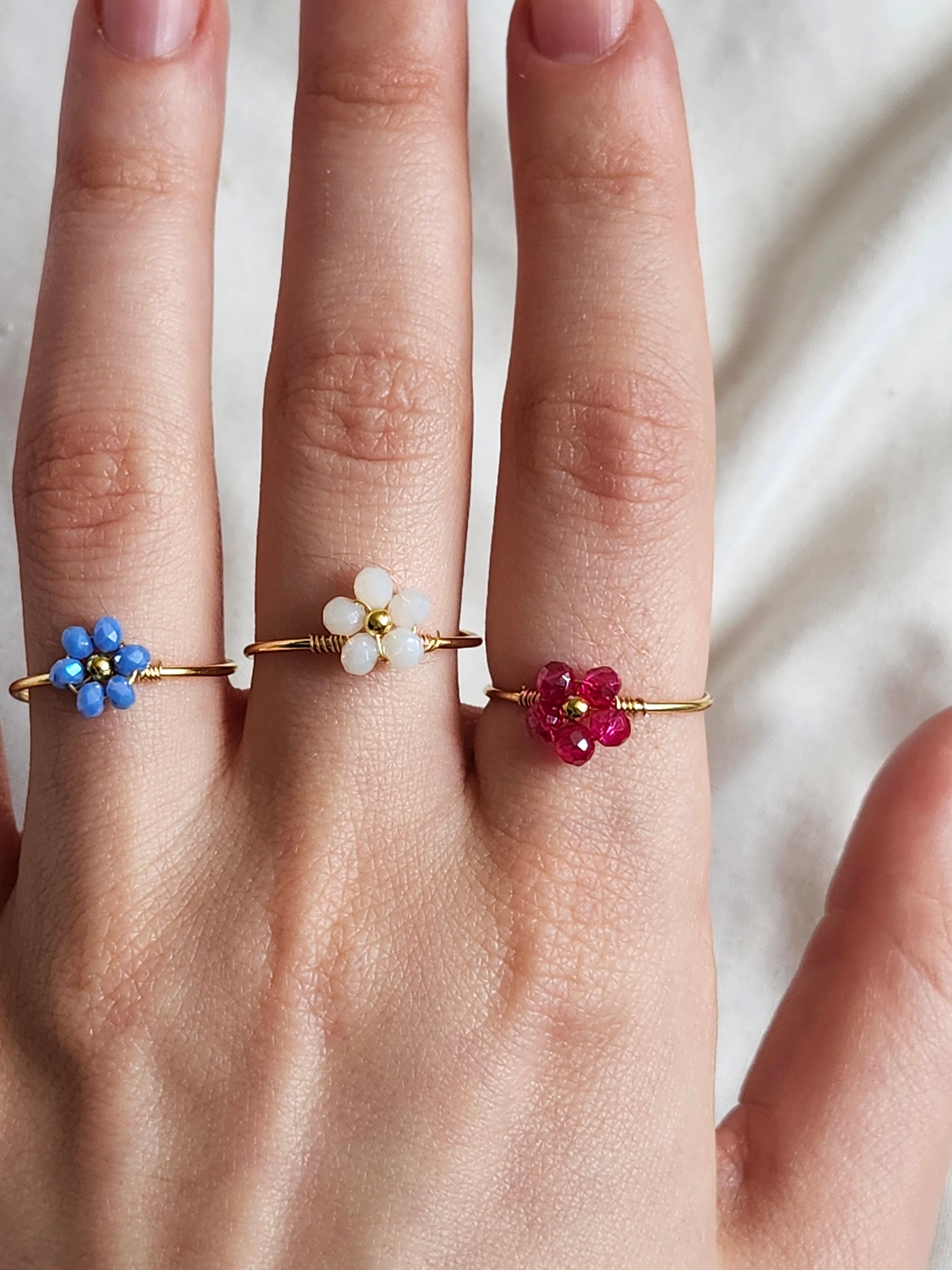 Crystal Daisy Flower Beaded Ring, Adjustable Daisy Wire Ring, Stacking ...