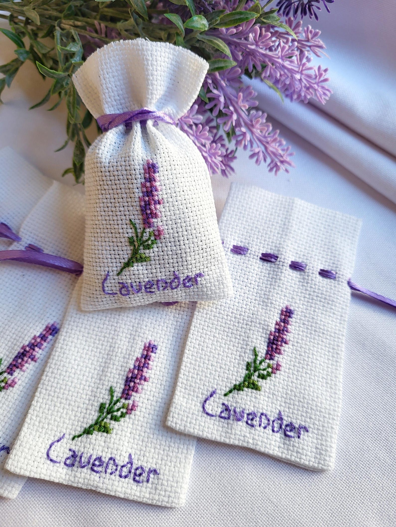 Set of 5 Hand Embroidered Lavender Sachets. Empty Aroma Pouches ...