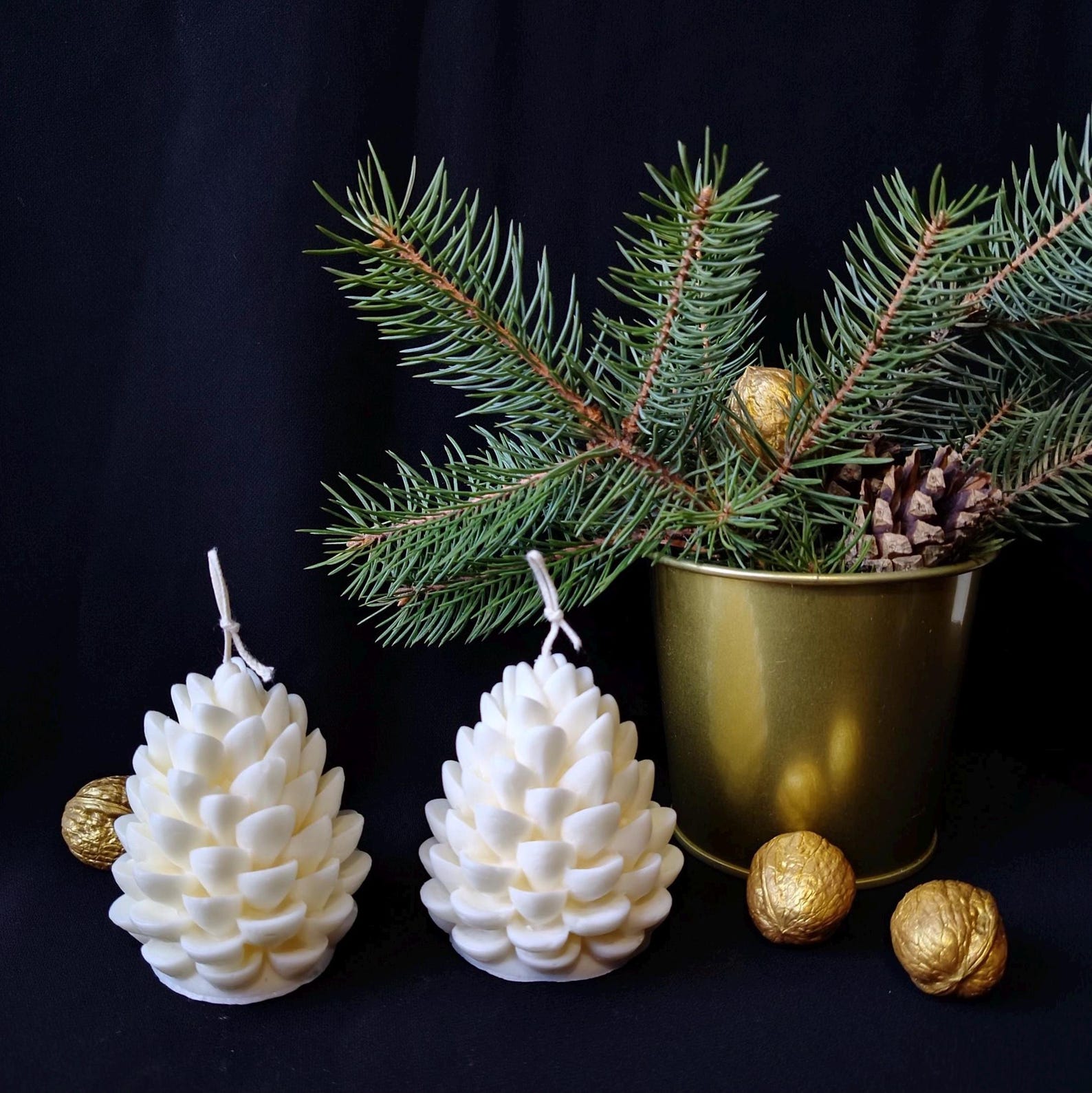 Christmas Pine Cone Candle - Etsy