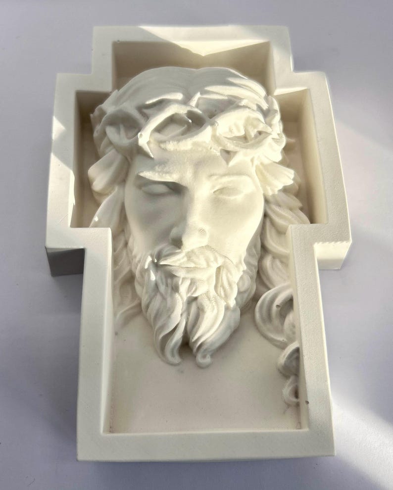Jesus Christ Porcelain Wall Sculpture Religious Home Decor 15cm X 9cm X ...