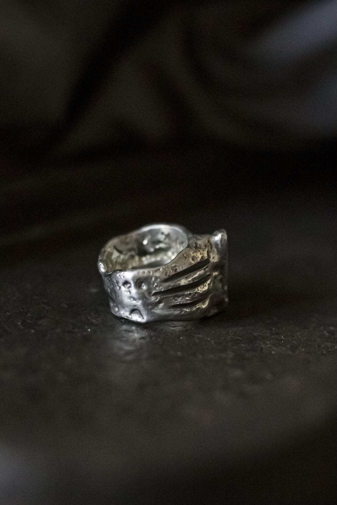 DENDUR / Stacked Brutalism Ring / - Etsy