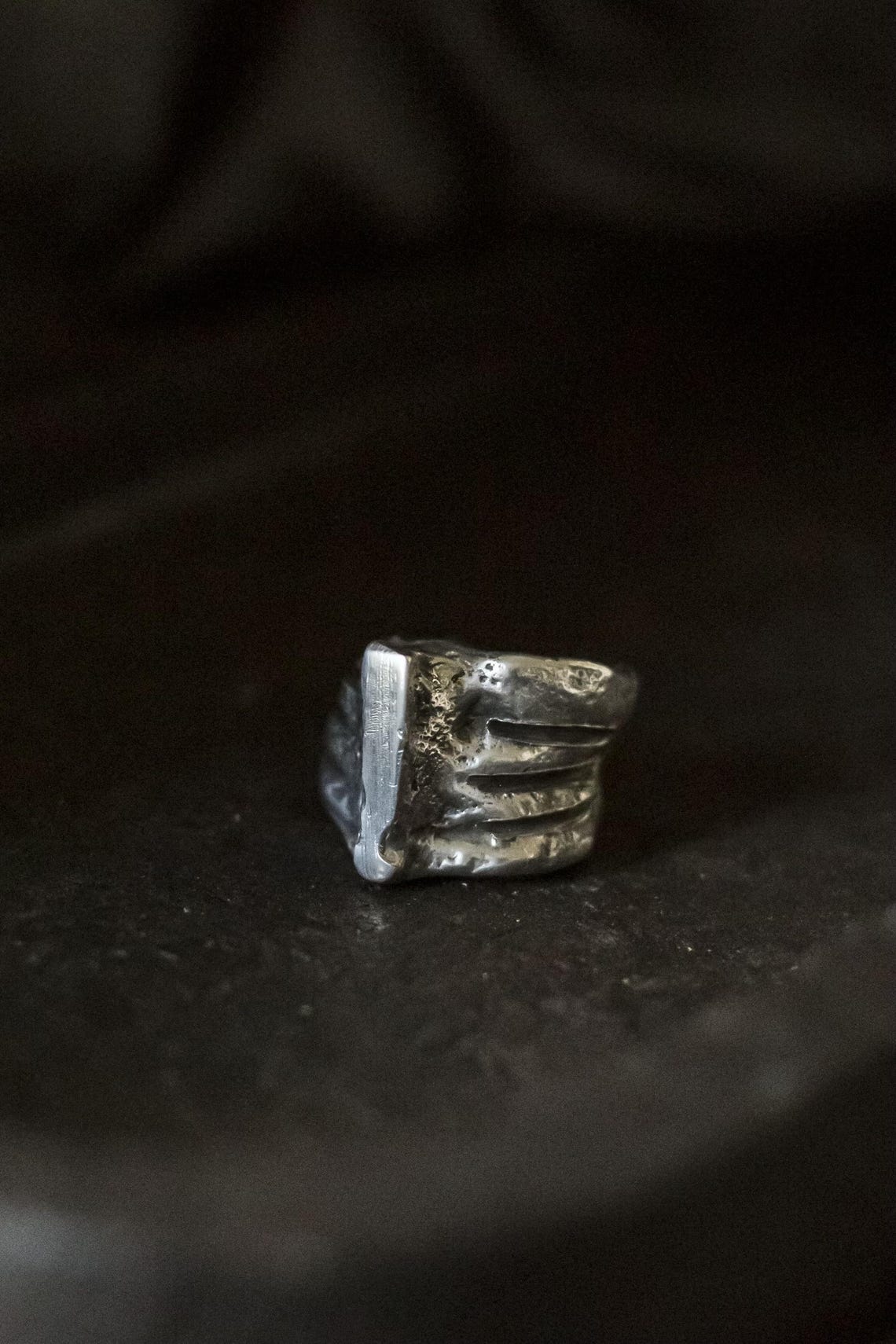 DENDUR / Stacked Brutalism Ring / - Etsy
