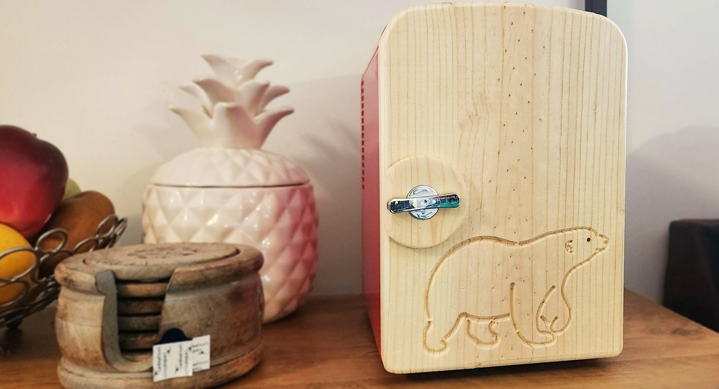 Custom Wood Door Mini Fridge Mini Fridge Small Drinks Fridge Cosmetic ...