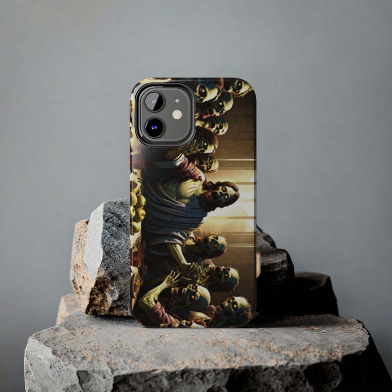 Zombie Last Supper Case Pop Culture Gift Horror Phone Cover Spooky ...