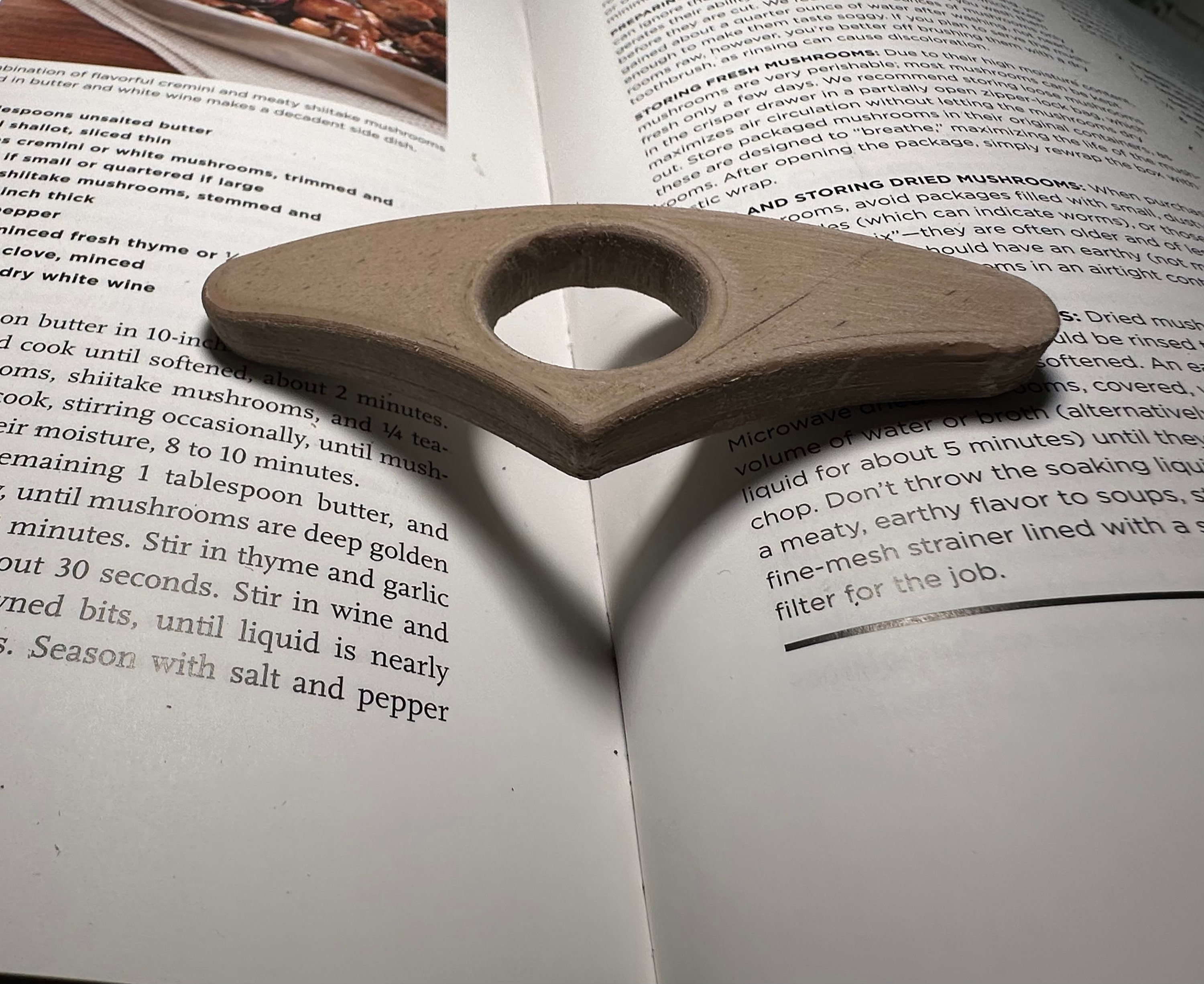 One-handed Book Holder 3D Printed Wood - Etsy
