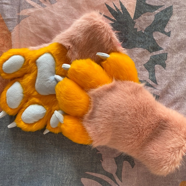 Commission Furry Paws - Etsy
