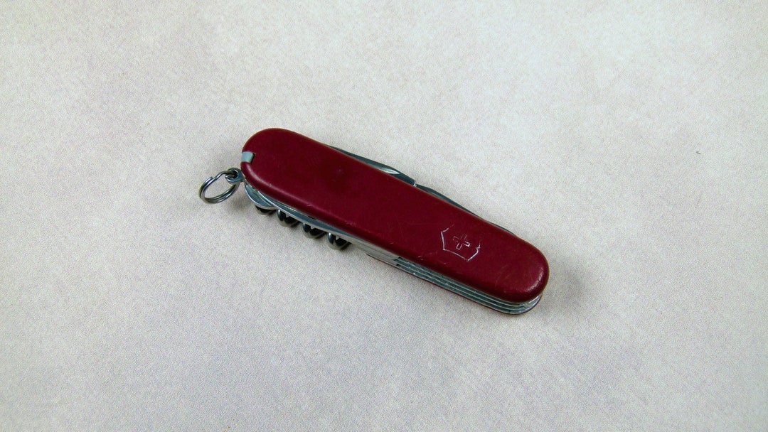 Victorinox Officier Suisse Multi-tool Pocket Knife, Secure Rivets, 3 ...