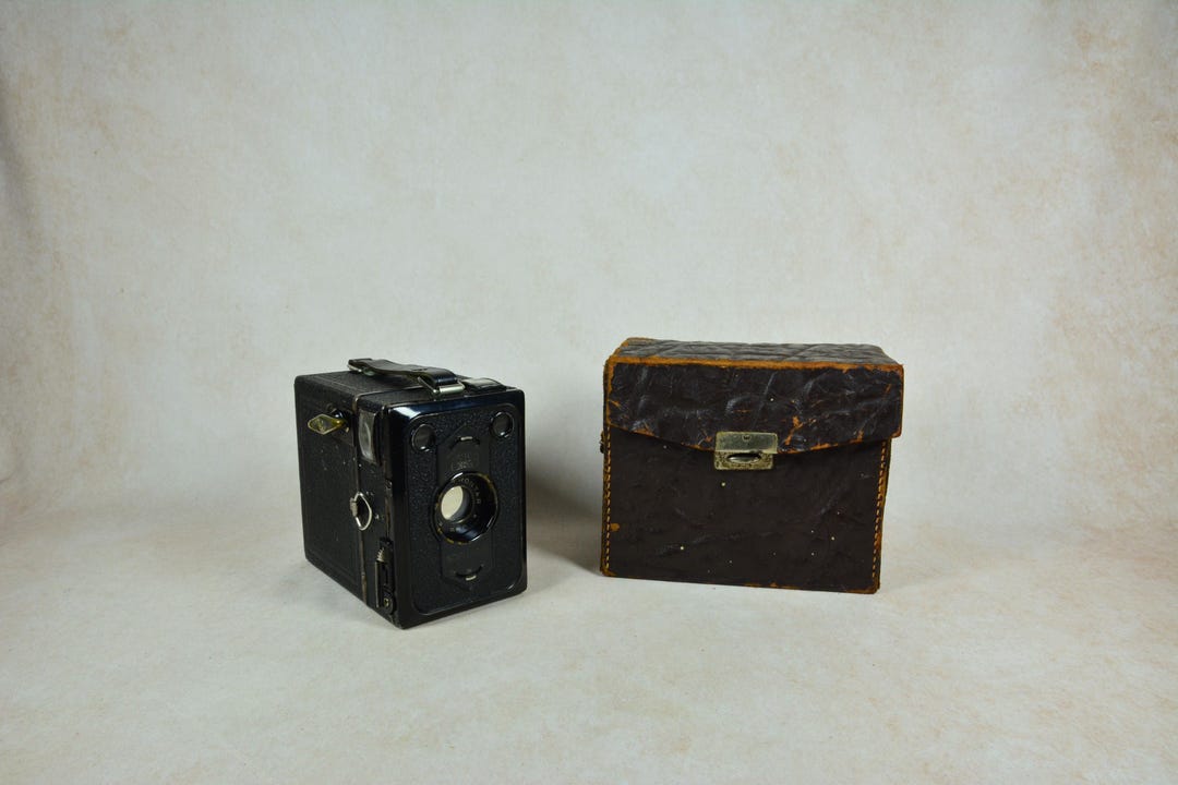 Vintage Zeiss Ikon Box-tengor Camera – Early 20th Century Collectible ...