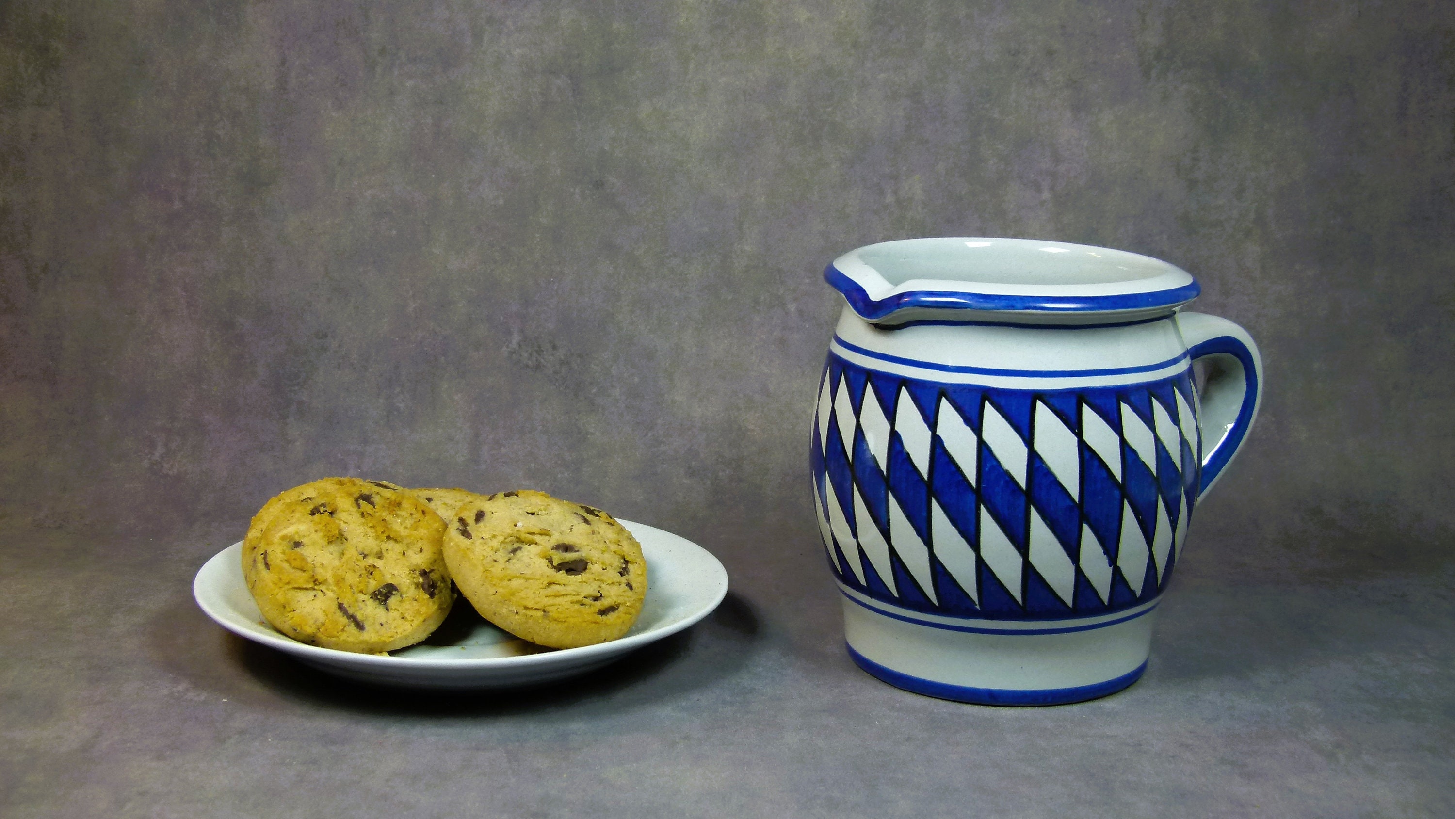 Vintage Handgemalt Ceramic Pitcher – 1970s - Etsy