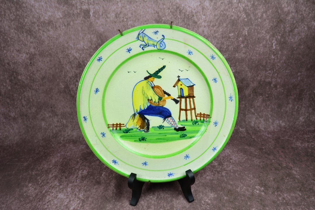 Italian Ceramic Plate – Shepherd With Bagpipes, Capricorn Design - Etsy