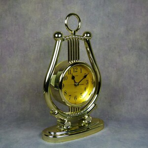Vintage Rhythm Quartz Mantel Clock – Gold Plastic, Made in Japan, - Etsy