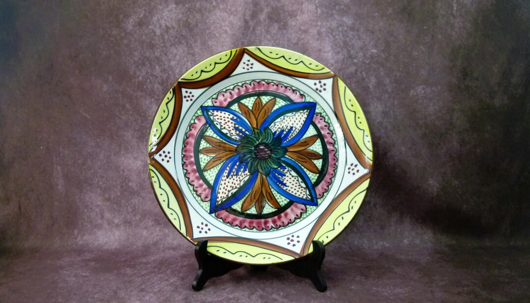 Mid-20th Century Spanish Ceramic Plate – Vibrant Wall Decor - Etsy