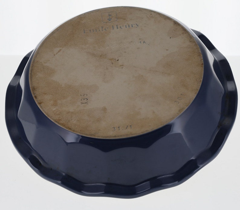 Emile Henry Pie Dish for Williams Sonoma, 10 Blue Ruffled 31.71 France ...