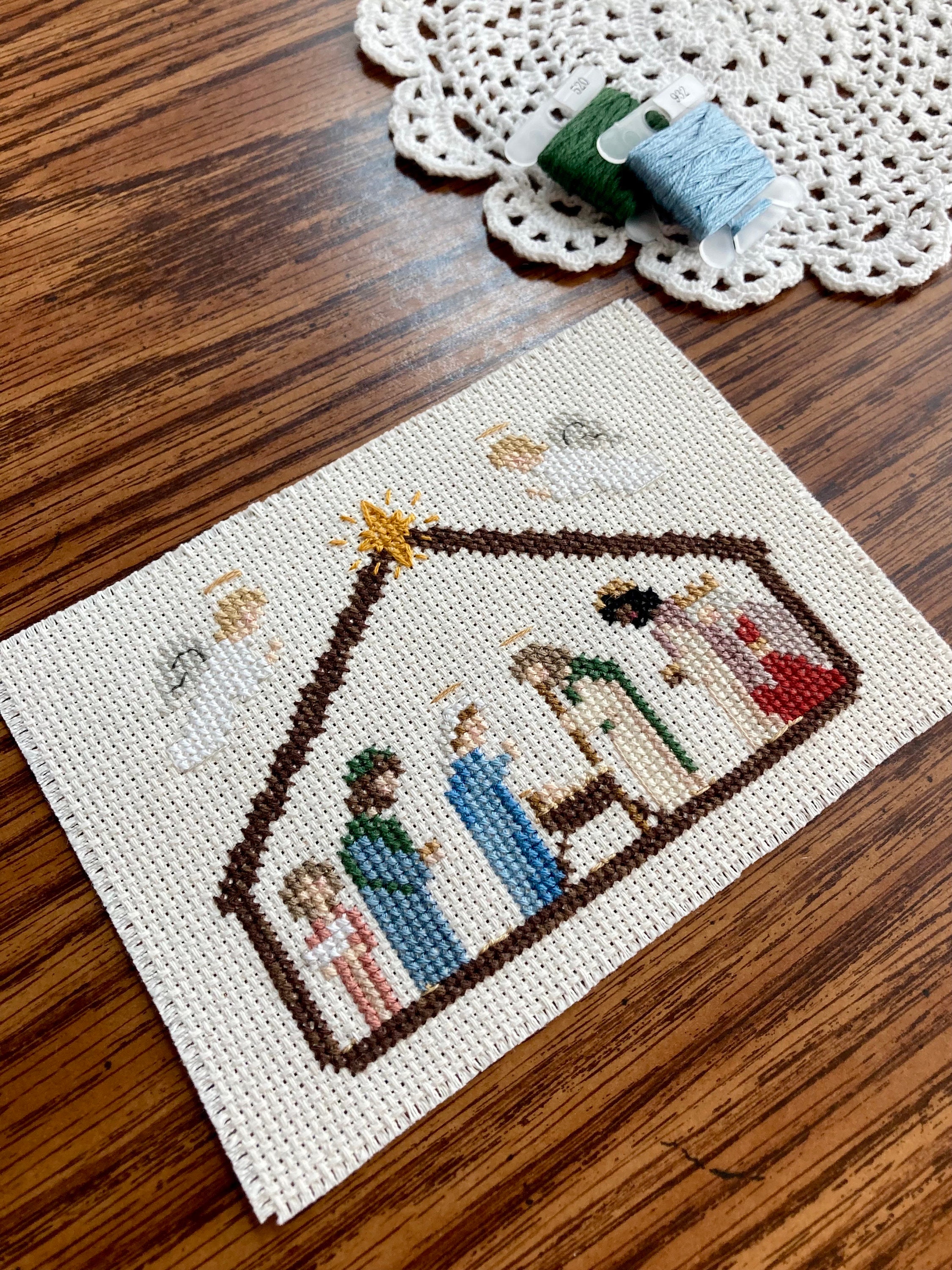Small Nativity Cross Stitch Simple Nativity Cross Stitch Nativity Cross ...