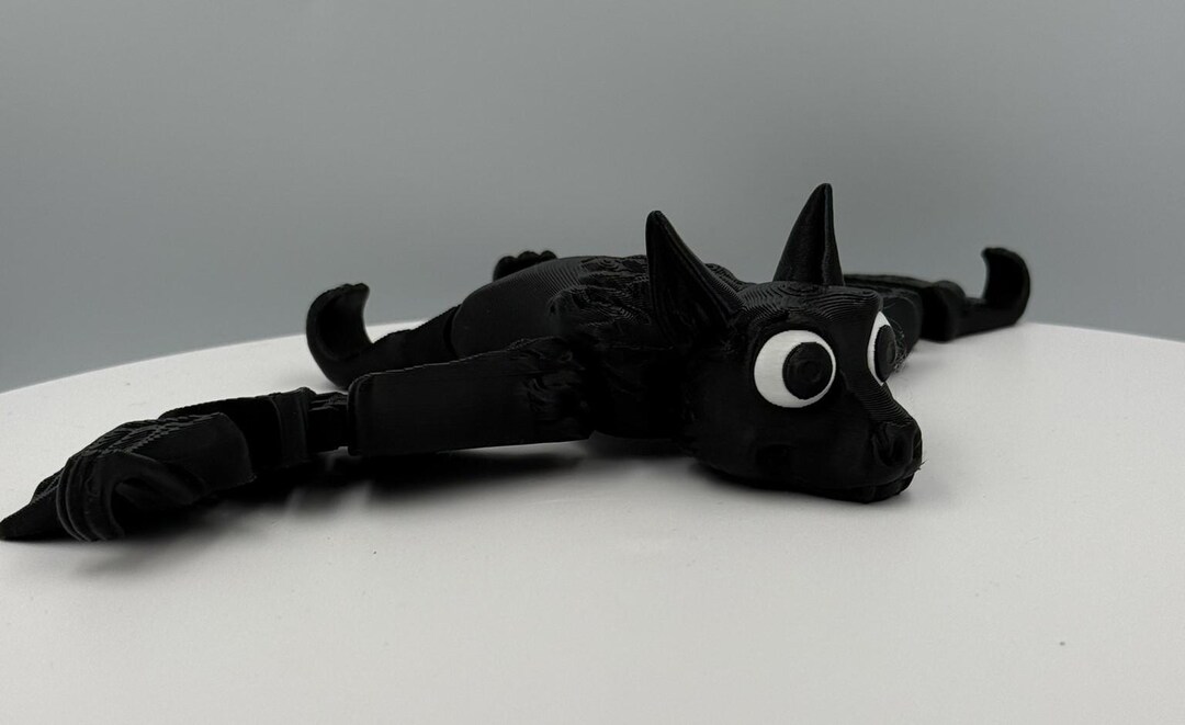 Flexi Bat – 3D Printed Poseable Gothic Halloween Decoration & Spooky ...