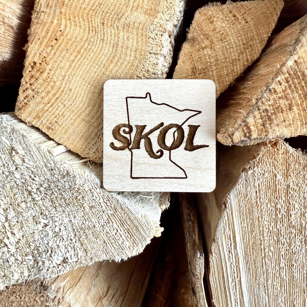 Minnesota SKOL Engraved Wood MAGNET© by Aurora North Home™, Vikings ...