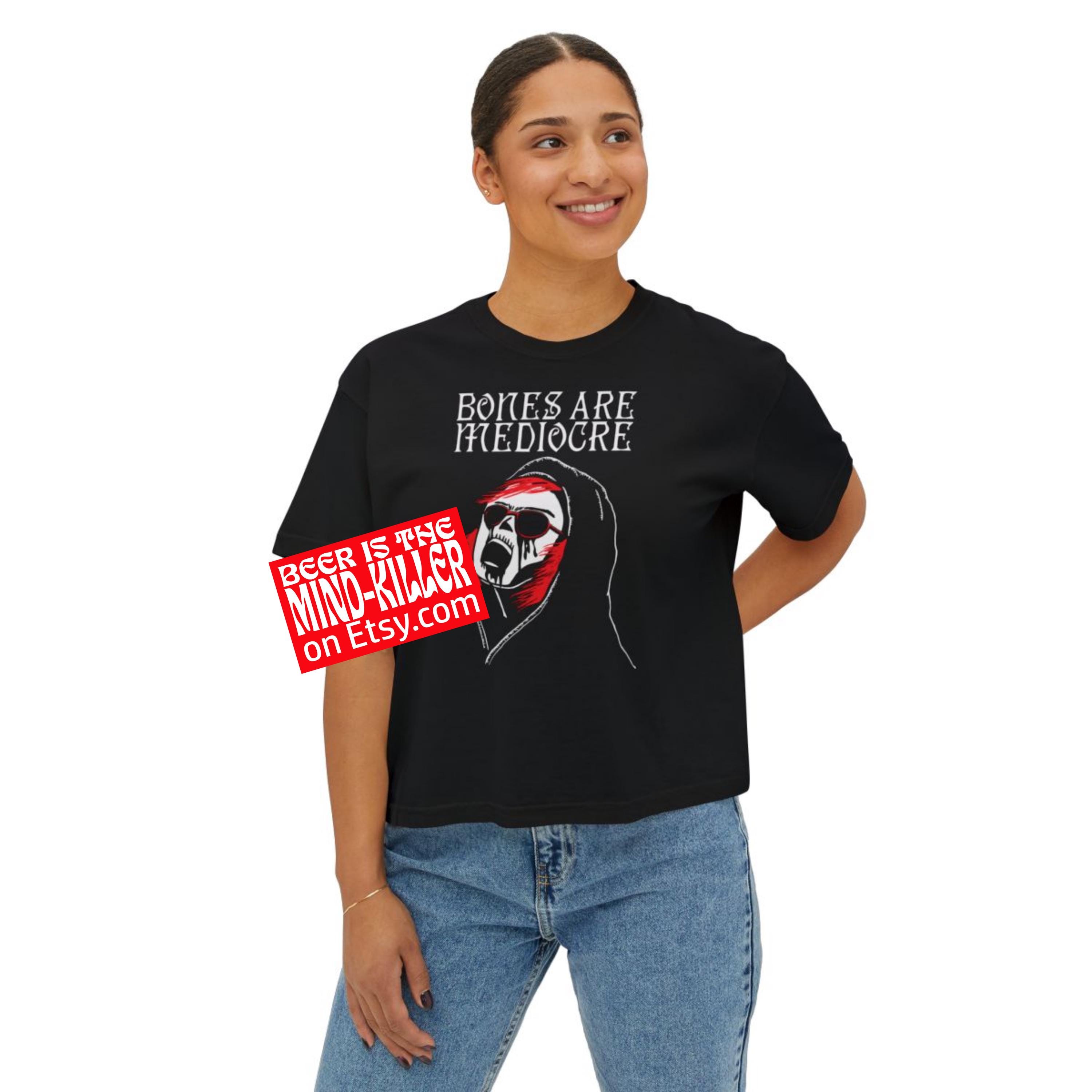 Gideon the Ninth, Bones Are Mediocre, Comfort Colors Women's Boxy Tee ...