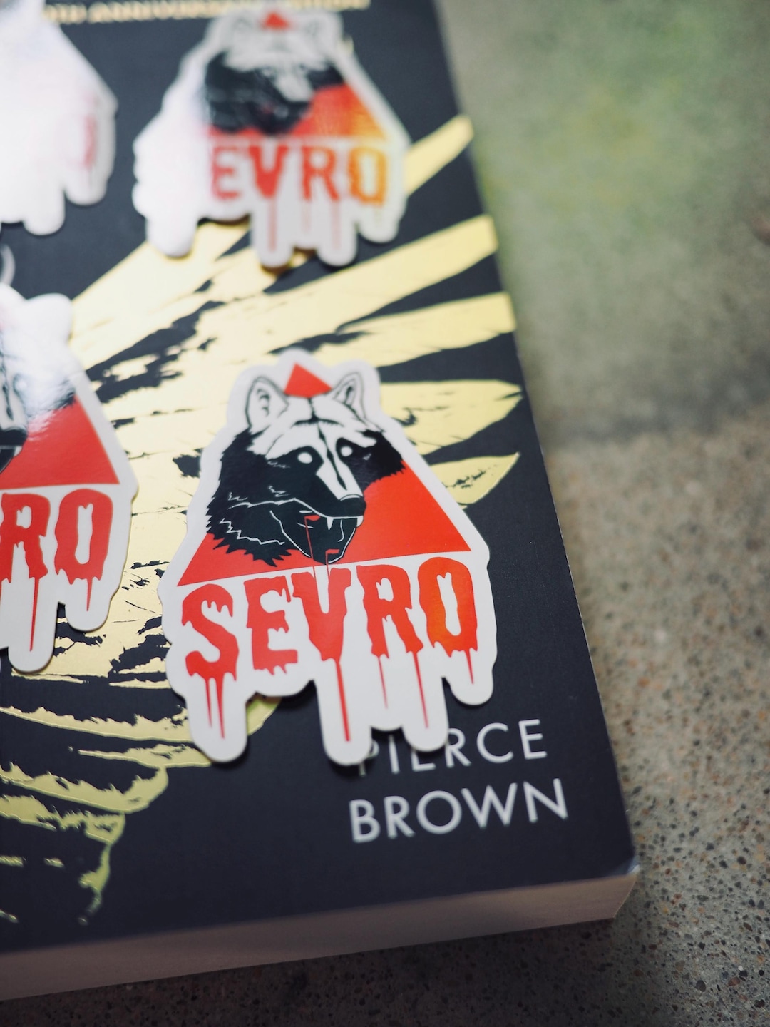 Red Rising Merch, Sevro Howler Sticker, Free US Shipping - Etsy