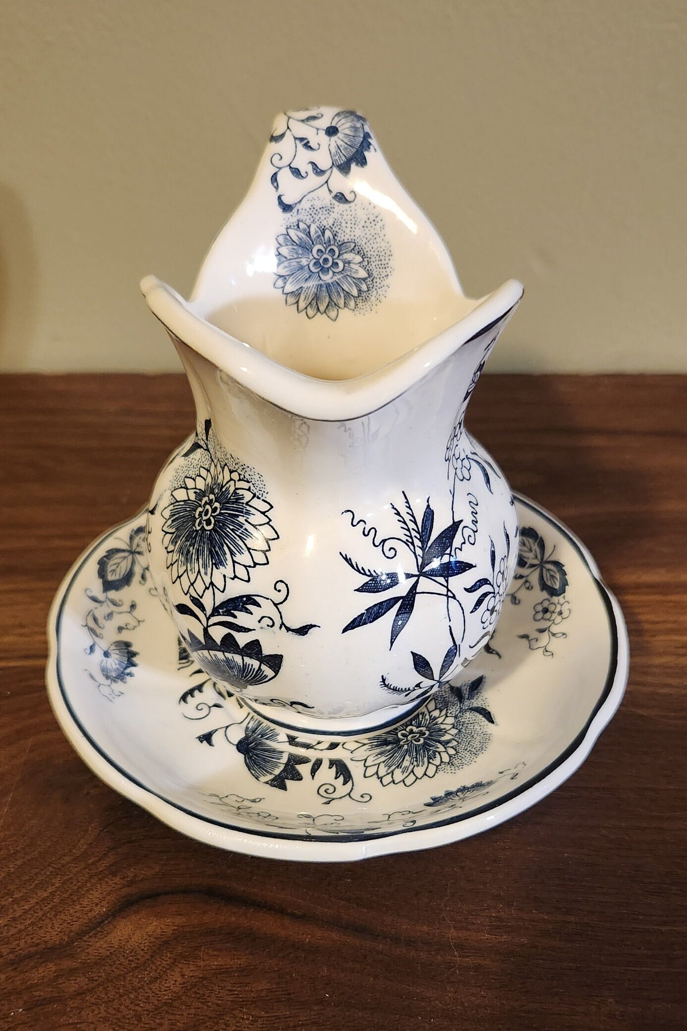 Vintage Enesco Japan Blue Onion Pitcher and Bowl Basin Set Small Blue ...