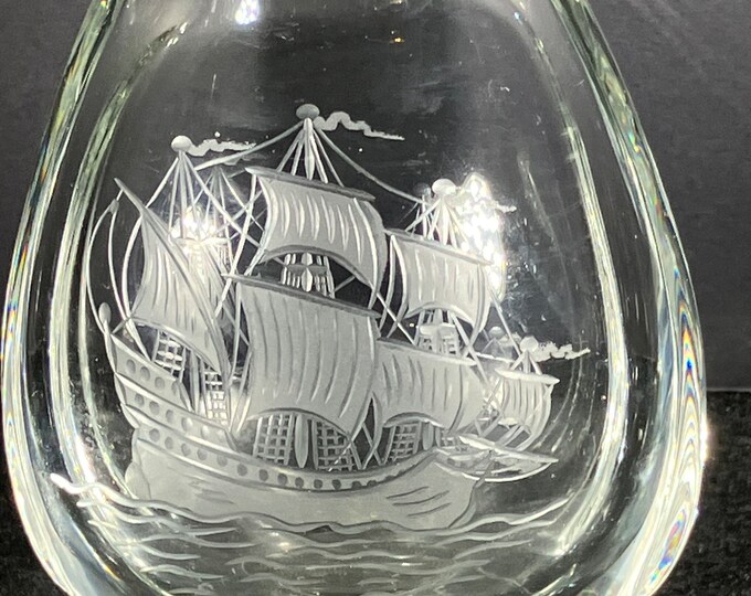 Etched Sail Ship Crystal Vase - Etsy