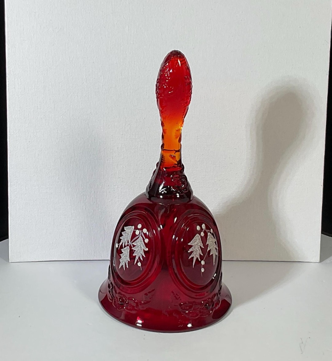 Fenton Bell Red With Sugared Holly Leaf Vintage (clapper Missing) - Etsy
