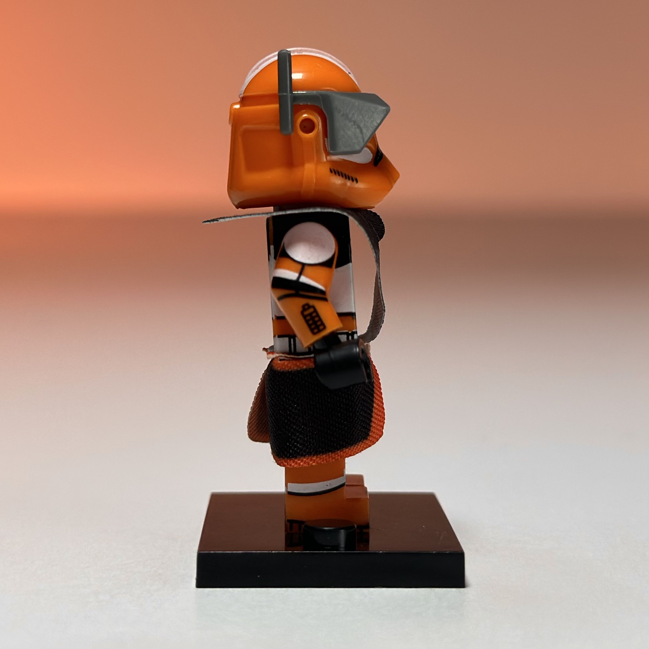 Captain Invert Figure Clone Trooper 212th Attack Battalion Obi-wan ...