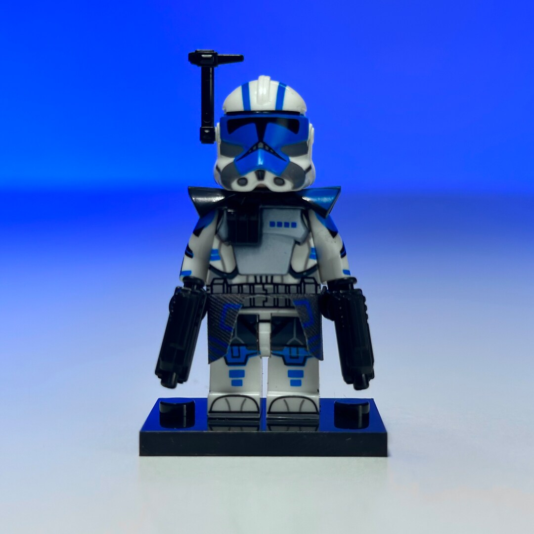 ARC Commander Seven Figure Clone Trooper Star Wars Clone Wars Legion ...